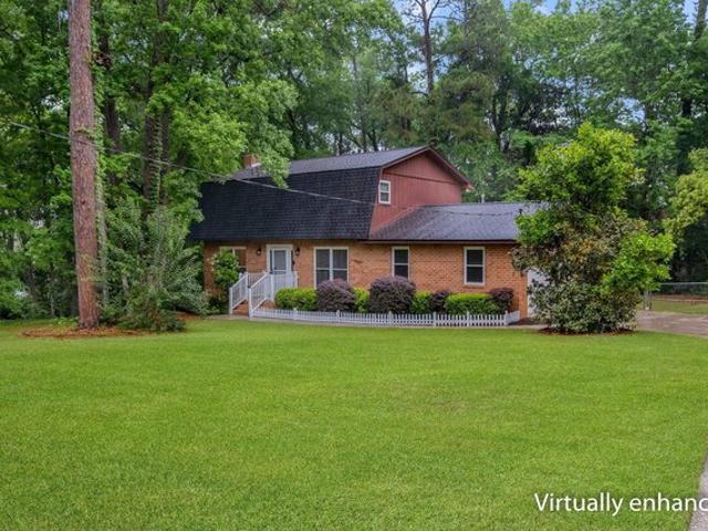 2400 Castletower Rd, Tallahassee, FL 32301