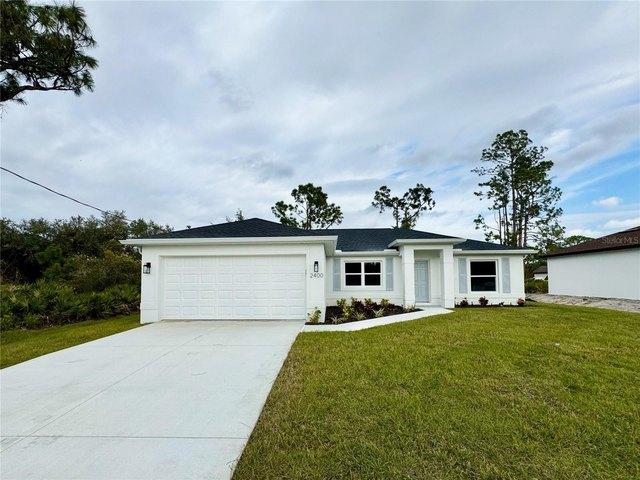 2400 Carpenter Ln, North Port, FL 34286