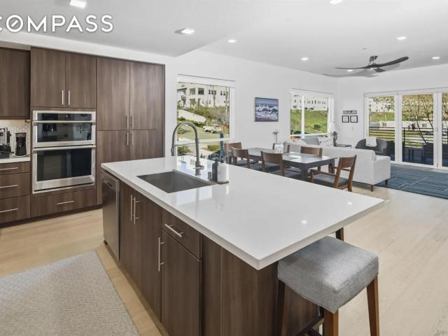 2400 Community Ln 55, San Diego, CA