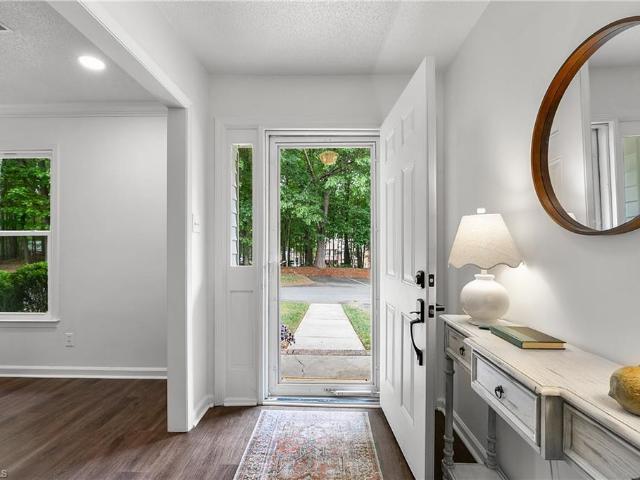 2400 Cottage Place