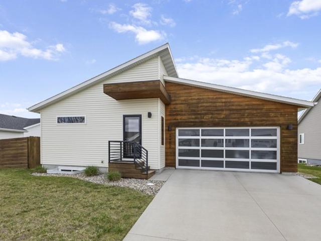 2400 Dean Ct, Brookings, SD 57006