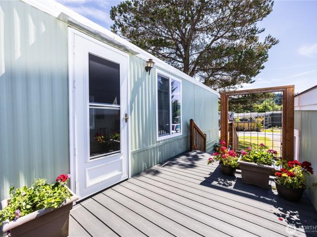 2400 Donovan Avenue # 35