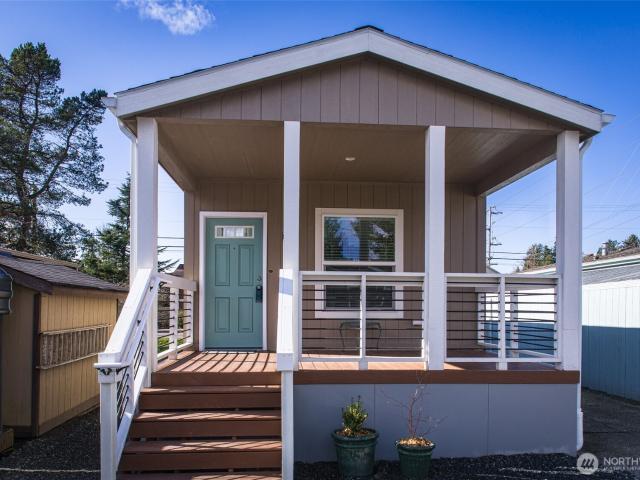 2400 donovan avenue # 4
