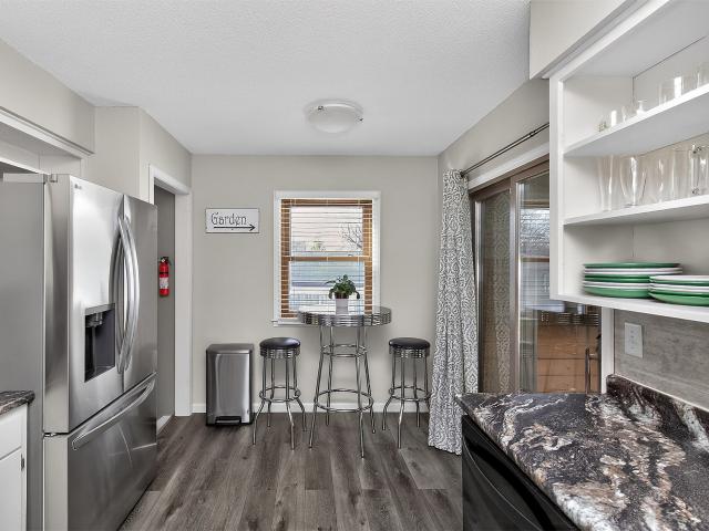 2400 E 39th Court