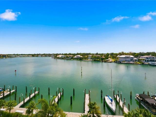2400 Gulf Shore Blvd N, Unit 502, Naples, FL 34103 | MLS #225064