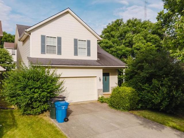 2400 Justin Pl, Lexington, KY 40509
