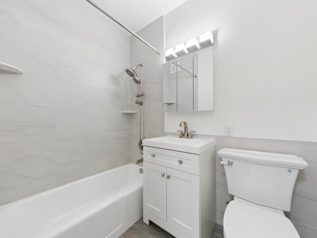 2400 Johnson Avenue, Bronx, NY