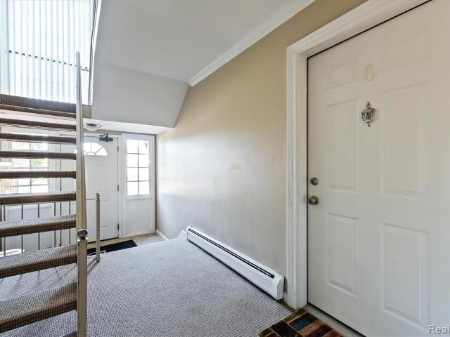 2400 Parmenter Boulevard # 104