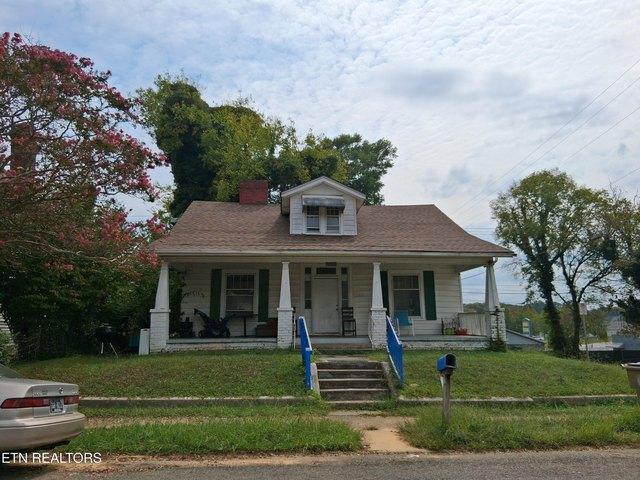 2400 Parkview Ave, Knoxville, TN 37917