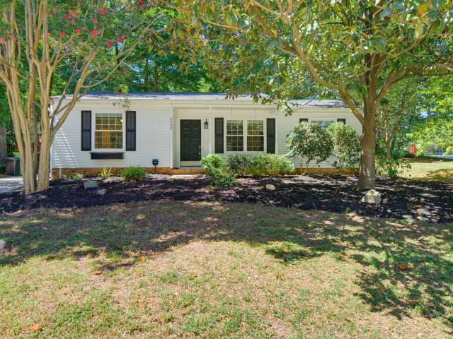 2400 Perennial Street