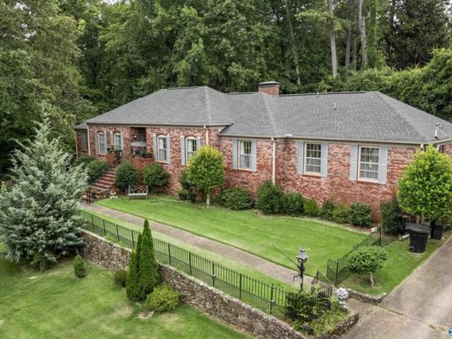 2400 Red Oak Rd, Gadsden, AL 35904