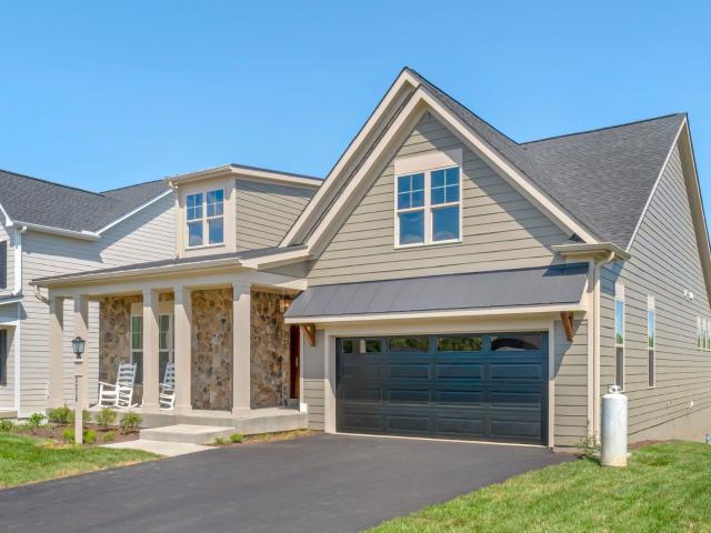 2400 steep rock pl