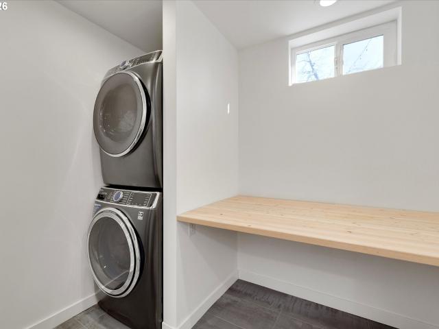 2400 SW 81st Ave, Portland, OR 97225 | MLS #561212