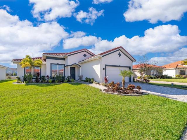 2400 Symphony Cir, St. Cloud, FL 34771 | MLS #O6400