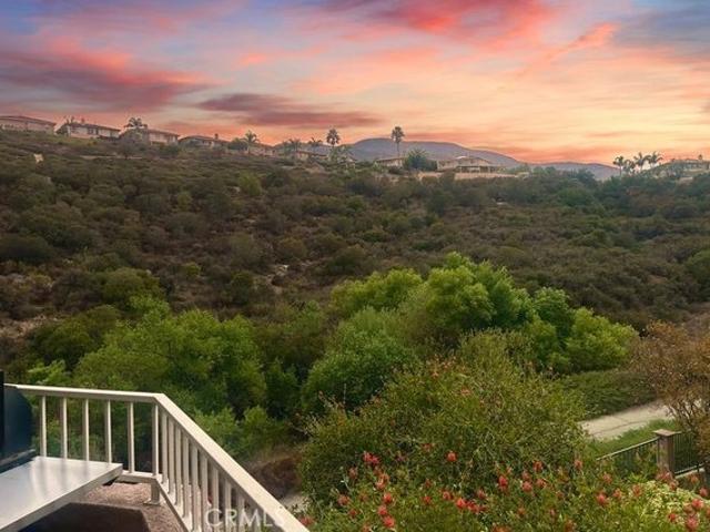 2400 San Gabriel Way Unit 307, Corona, CA 92882