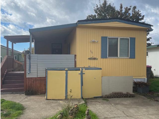 2400 se stratus ave # 19
