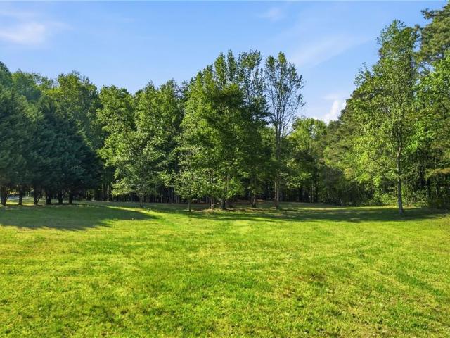 2400 Trinity Church RD