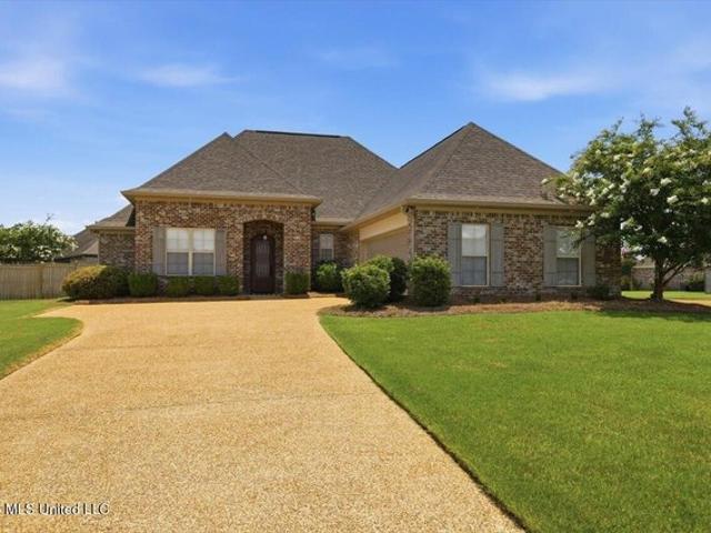 2400 Trinity Dr, Madison, MS 39110