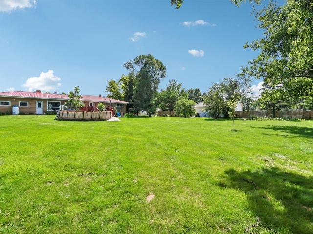 2400 W Avalon Road