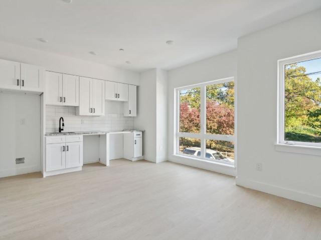 2400 W Montgomery Ave 2 Bedroom Apartment for Rent at 2400 W Montgomery Ave, Philadelphia, PA 19121 North Philadelphia West