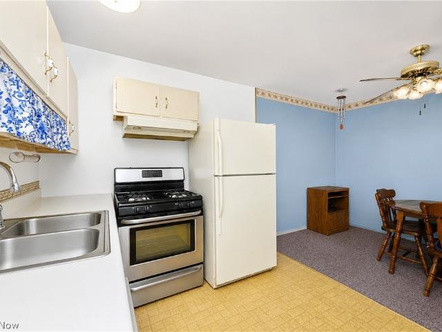 2400 40th Street NE