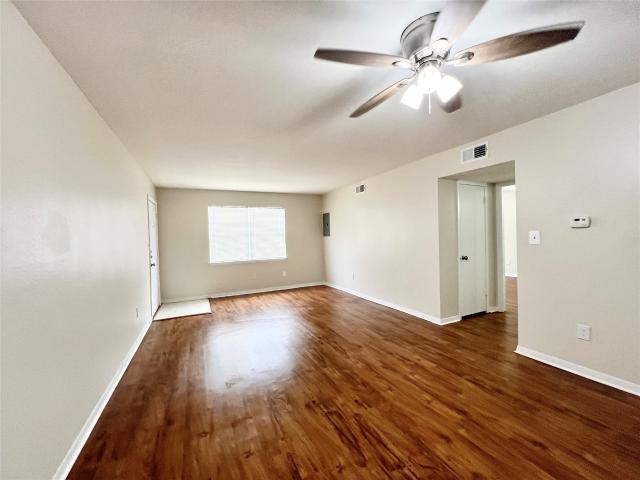 2400 5th Street 8