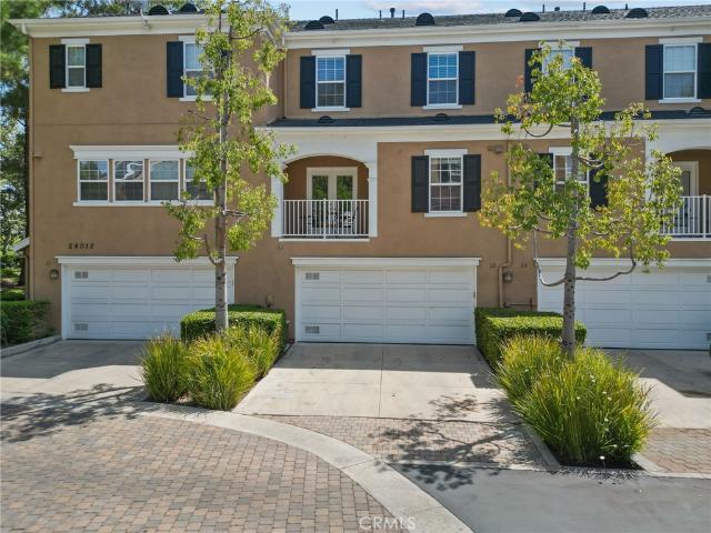 24012 Bridgeport Ln, Unit 12, Valencia, CA 91355 | MLS #SR26081