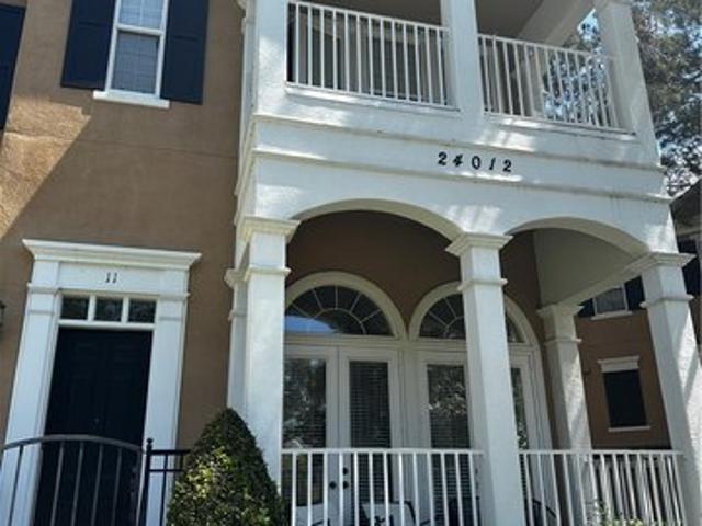 24012 Bridgeport Ln, Valencia, CA 91355