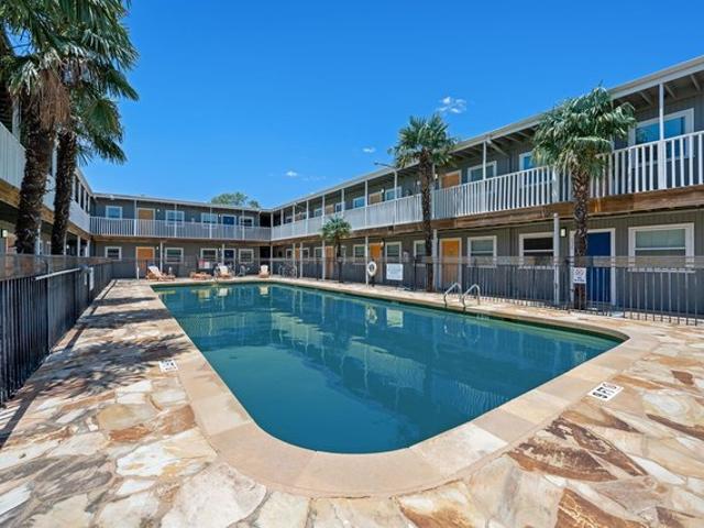 2401 Manor Rd Apt 217, Austin, TX 78722