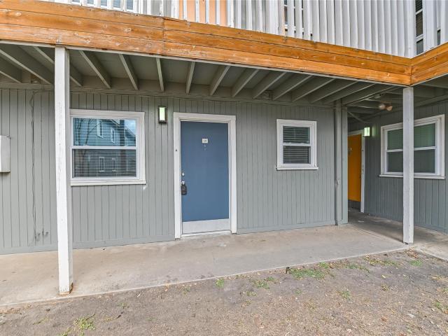 2401 Manor Rd # 131