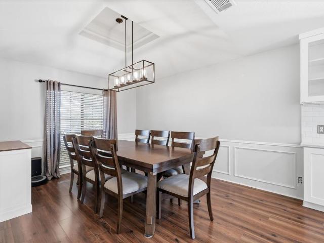 2401 Maverick Drive