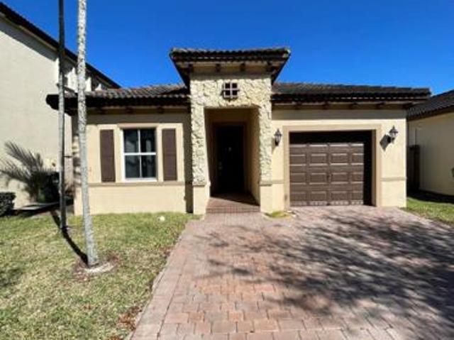 2401 NE 4th St, Homestead, FL 33033