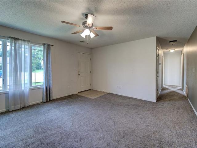 2401 NE 58th Terrace