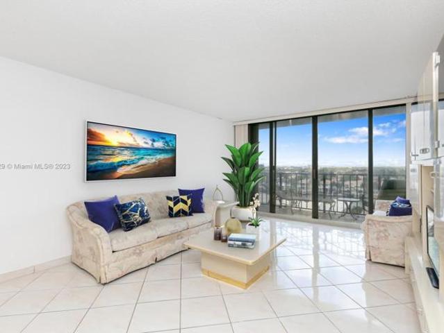 2401 Ocean Dr S #806, Hollywood, FL 33019
