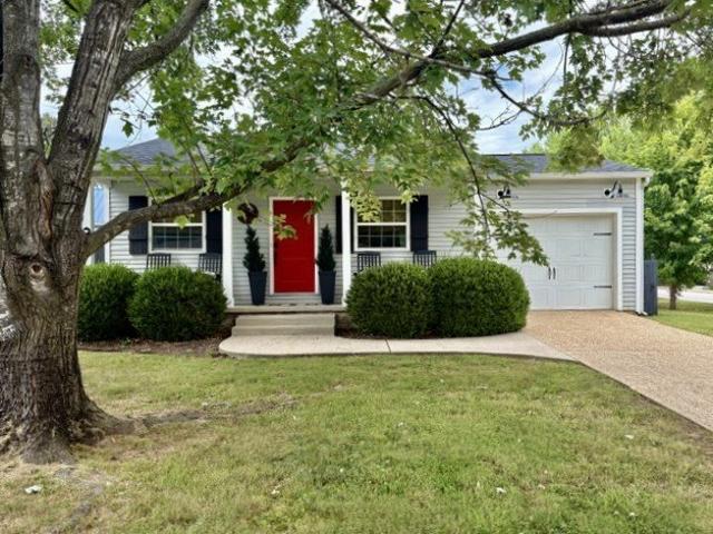 2401 Anvil Dr, Harrison, AR 72601
