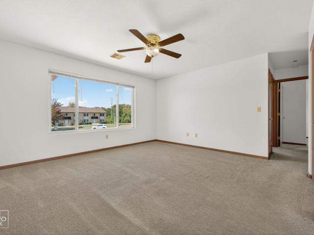 2401 Ashland Circle