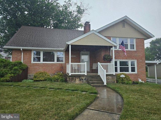 2401 Bressler Dr, West Lawn, PA 19609