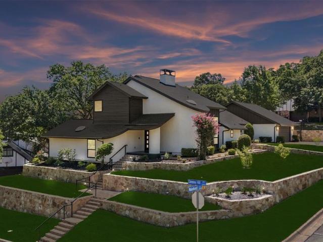 2401 Chimney Hill Drive