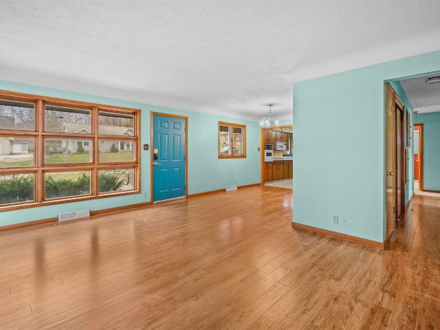 2401 Courtland Drive