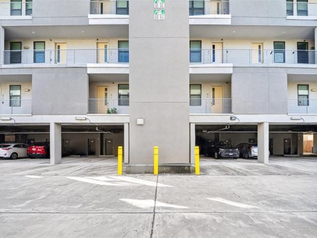 2401 Crawford St Unit B209, Houston, TX 77004