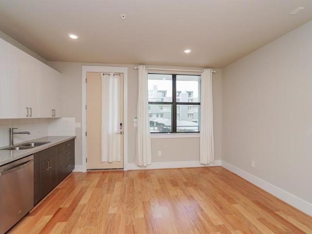 2401 Crawford Street A112