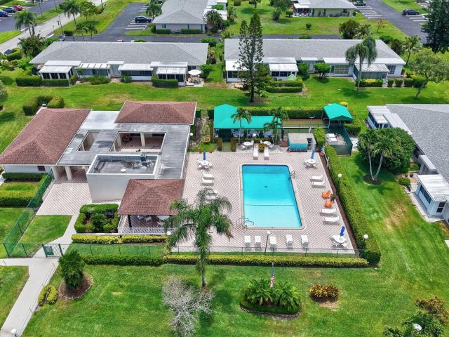 2401 Del Aire Blvd, Unit 101, Delray Beach, FL 33445 | MLS #R11161