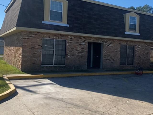 2401 Evangeline 2 Bedroom Apartment for Rent at 2401 Nw Evangeline Trwy, Lafayette, LA 70501