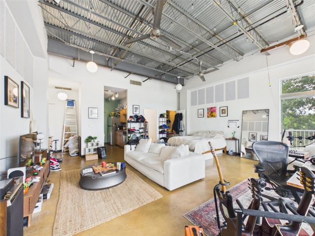 2401 E 6th St # 6097