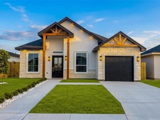2401 E Tamarindo St, Hidalgo, TX 78557