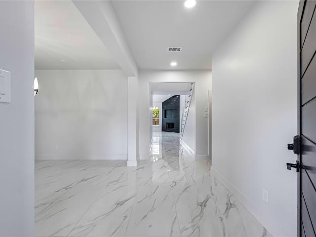 2401 Fastwater Creek Court