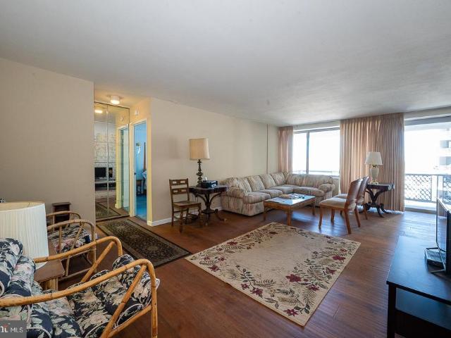 2401 Pennsylvania Avenue # 14A10
