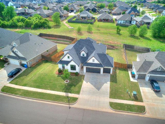 2401 Preserve Edge Drive