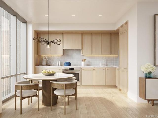 2401 Queens Plz N Unit 401, Long Island City, NY 11101