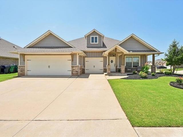 2401 Ryder Dr, Yukon, OK 73099